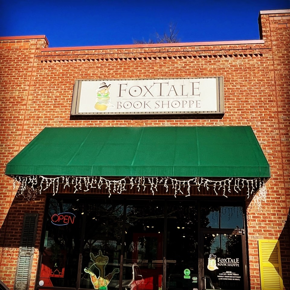 FoxTale Book Shoppe Haul - Wildwood Reads